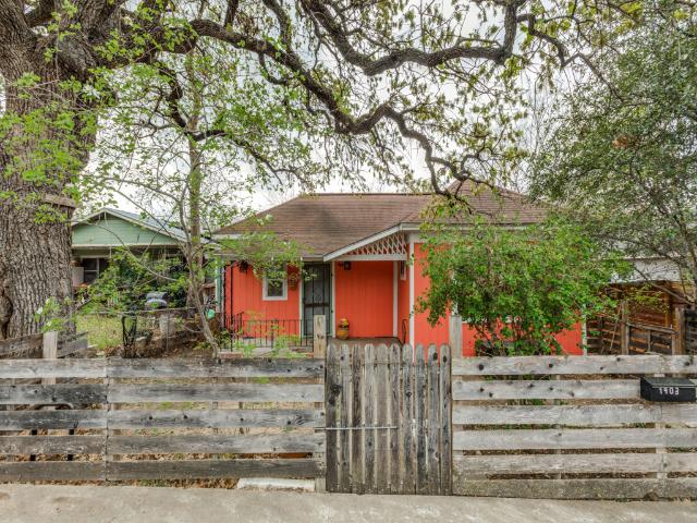 1903 E 10th St, Austin, TX 78702 | MLS #1026