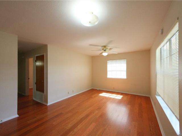 1903 E 20th St, Unit 302, Austin, TX 78722 | MLS #1742 | Compass