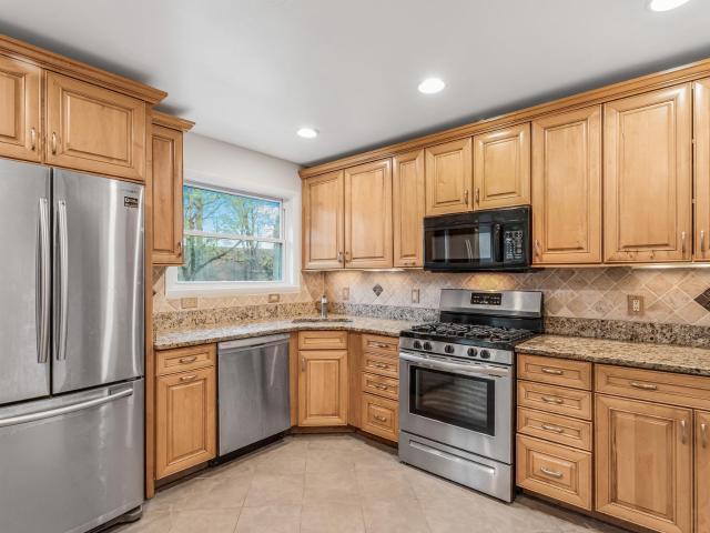 1903 Fenwood Ave, Oxon Hill, MD 20745 | Compass