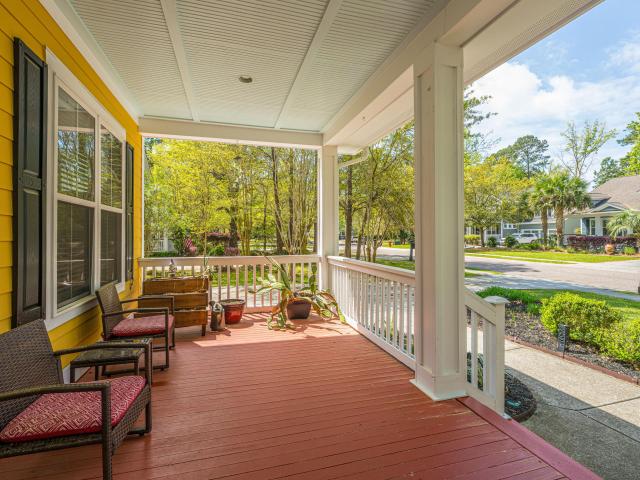 1903 Hall Point Rd, Mount Pleasant, SC 29466 | MLS #26008