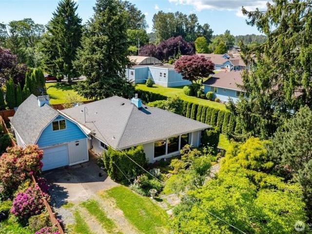 1903 S Wall St, Mount Vernon, WA 98273
