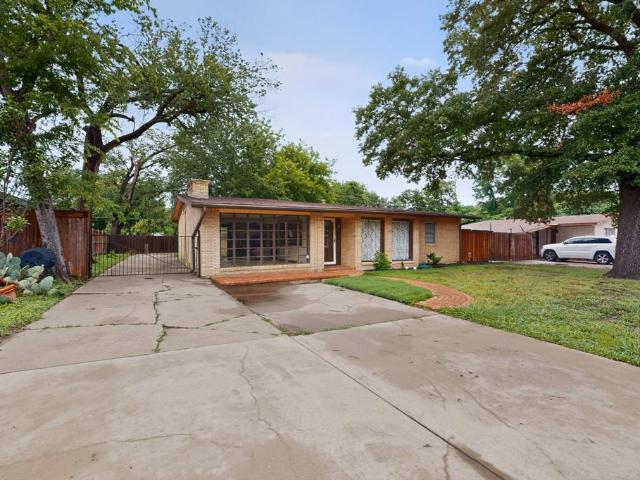 1903 Skylark Drive
