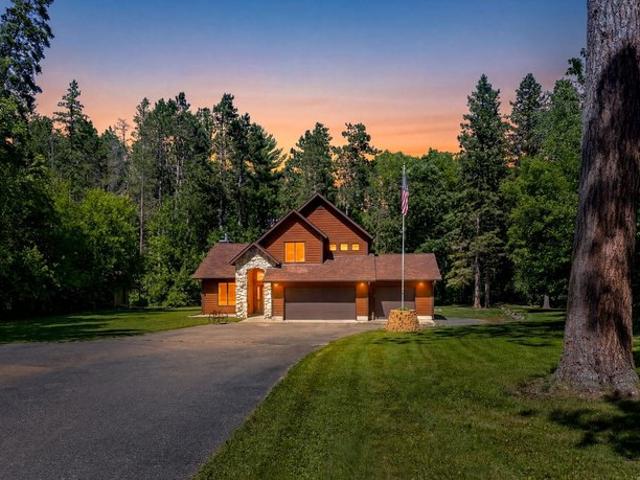 1903 White Tail Ln, Grand Rapids, MN 55744