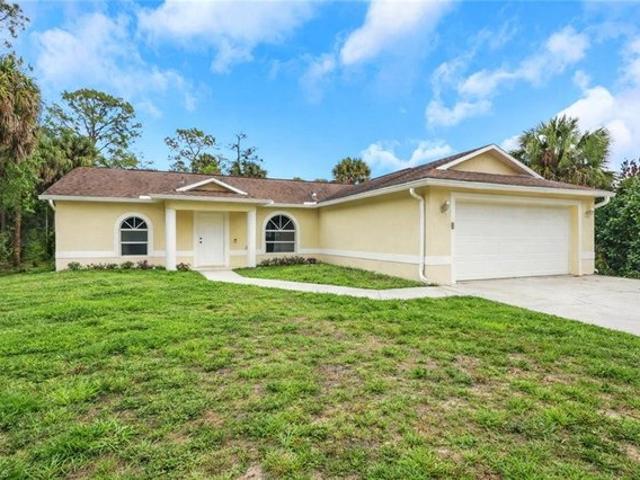 190 15th St SW, Naples, FL 34117