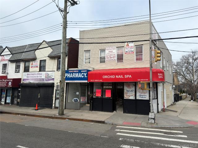 190 2 Jamaica Avenue