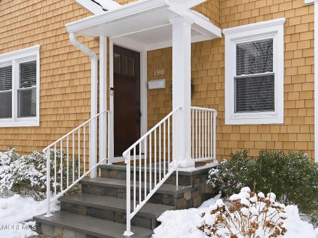 190 8th Street