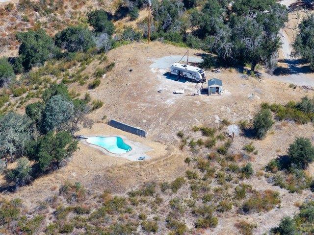 190 Cachagua Rd, Carmel Valley, CA 93924