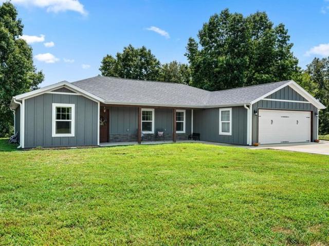 190 Cedar Brooke Estates Dr, Forsyth, MO 65653