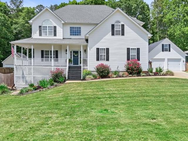 190 Chesterfield Dr, Newnan, GA 30265