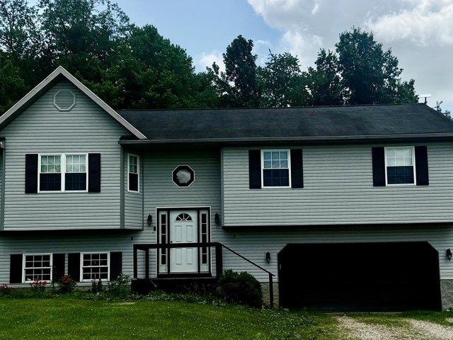 190 Chiefs Cove Rd, Bainbridge, OH 45612