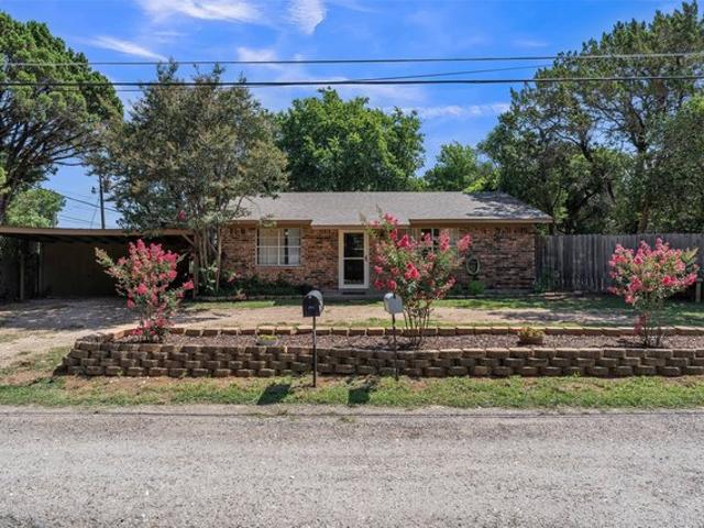 190 Crowfoot Ln, Whitney, TX 76692