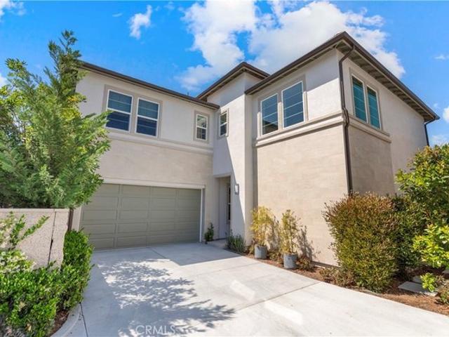 190 Amber Oak, Lake Forest, CA 92630