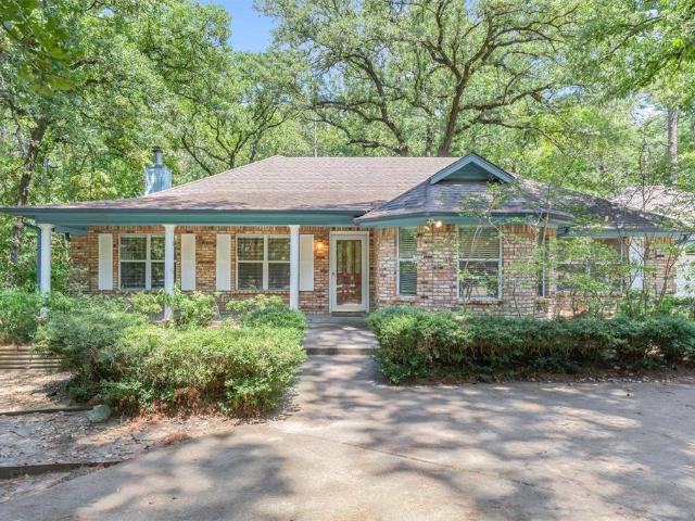 190 Blue Water Lane