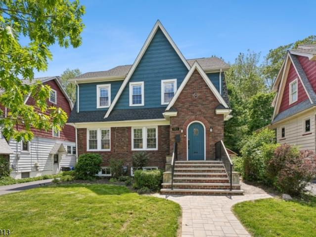 190 Garfield Pl