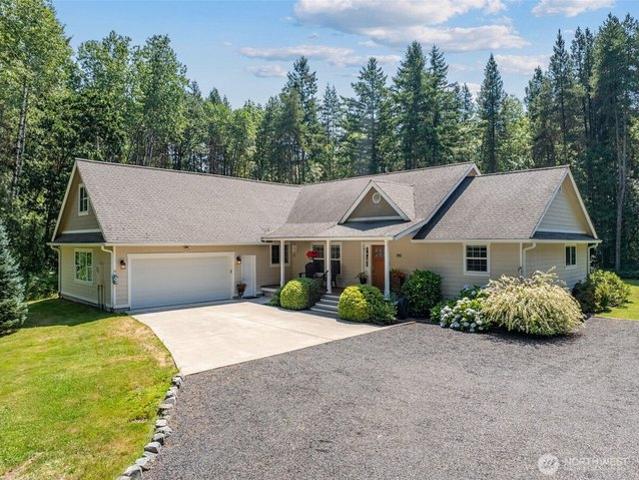 190 Gray Rd, Toledo, WA 98591
