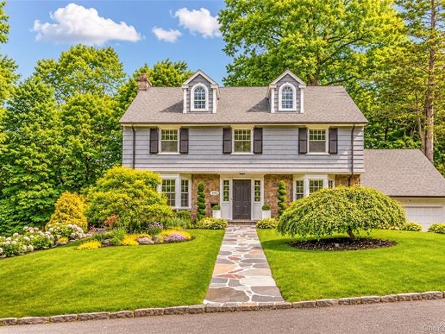 190 Douglas Pl, Mount Vernon, NY 10552