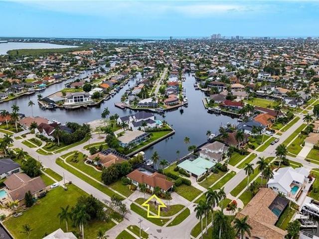 190 Dan River Ct, Marco Island, FL 34145