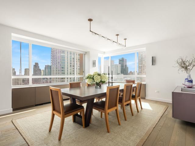 190 E 72ND Street 25BD