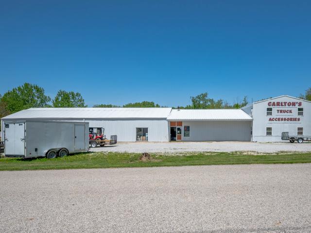 190 E Willard Avenue