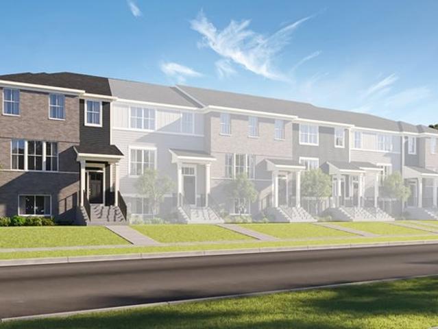 190 E Berkshire Dr, Crystal Lake, IL 60014