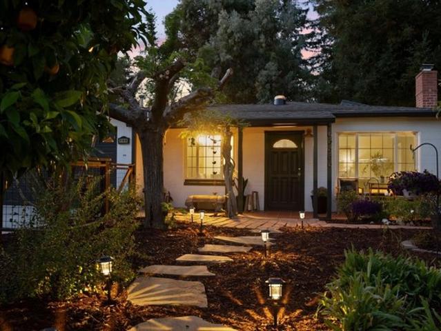 190 E Middlefield Rd, Mountain View, CA 94043
