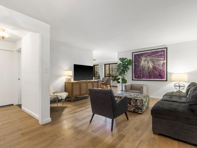 190 East 72nd Street, New York, NY