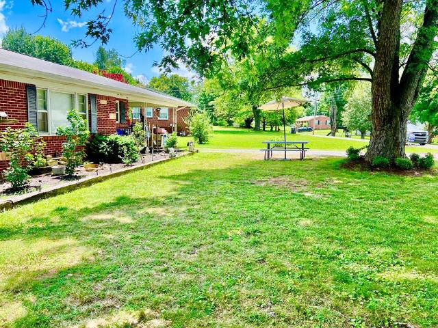 190 Epperson Ave