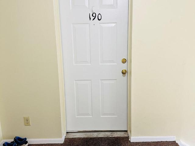 190 Kenwood Dr, Sicklerville, NJ 08081 | MLS #NJCD2111 | Compass
