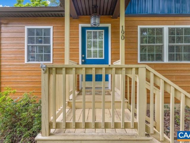 190 Hayman St