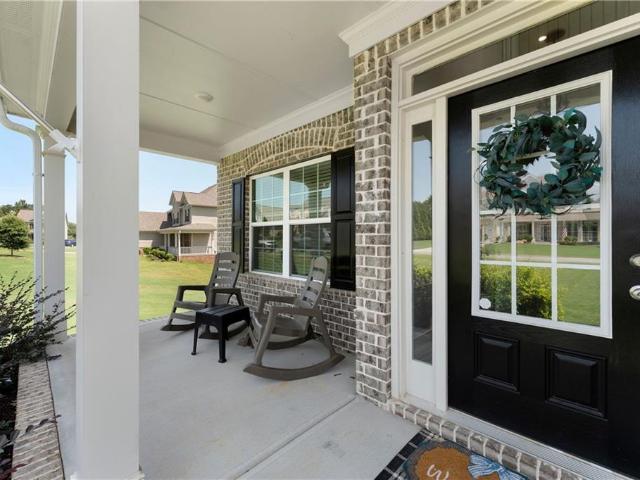 190 Harbor Trail SW