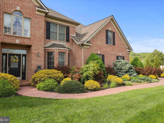 190 Hickory Lane