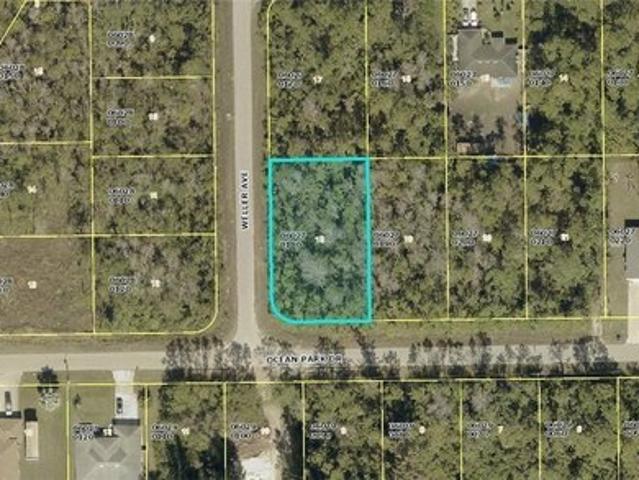 190 Ocean Park Dr, Lehigh Acres, FL 33972