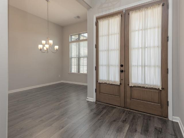 190 laurel glen dr