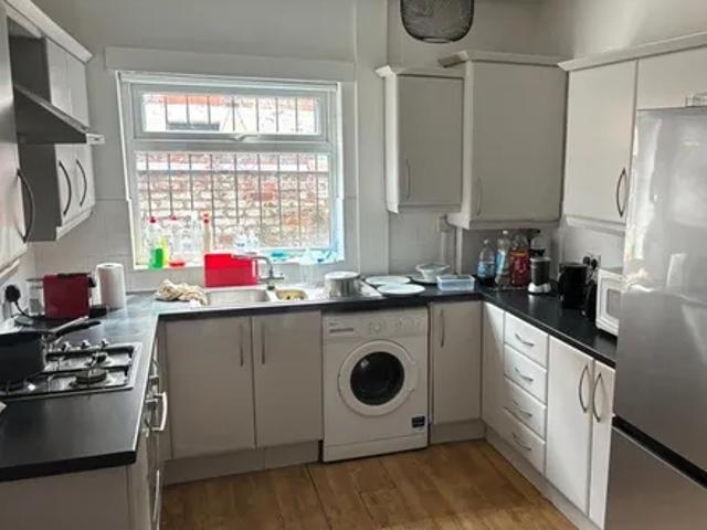 190 Moseley Road, Manchester, M14 6PQ, United Kingdom | 4 bed townhouse for rent #168122096 | Rentberry