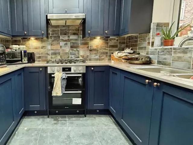 190 Moseley Road, Manchester, M14 6PQ, United Kingdom | 6 bed townhouse for rent #167382566 | Rentberry
