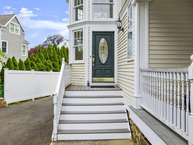 190 Main St, Unit B, New Canaan, CT 06840 | MLS #147394