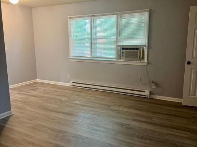190 Maple Avenue Studio Apartment for Rent at 190 Maple Ave, Norfolk, VA 23503 West Ocean View