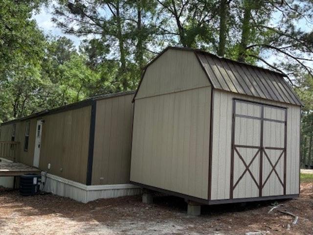 190 Michaels Lane