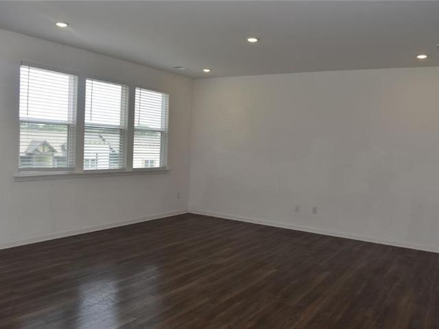 190 Mission Boulevard