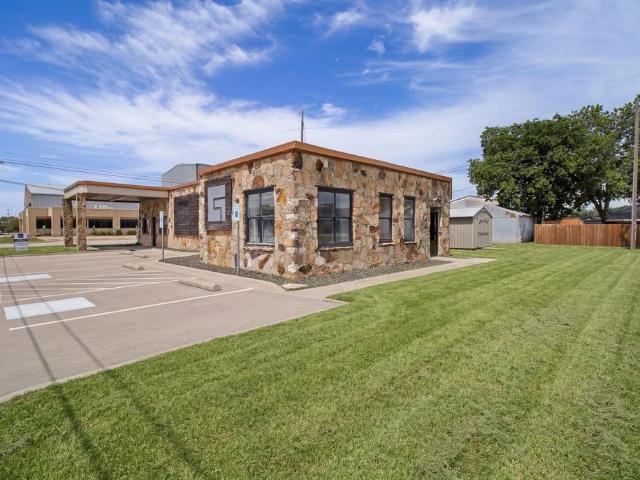 190 N Main Street