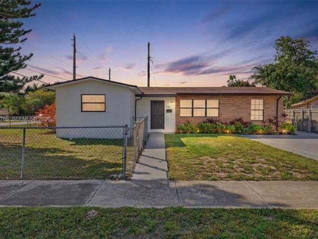 190 NE 173rd St, Miami, FL 33162