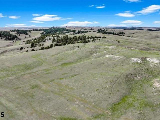 190 Soester Rd, Marsland, NE 69354