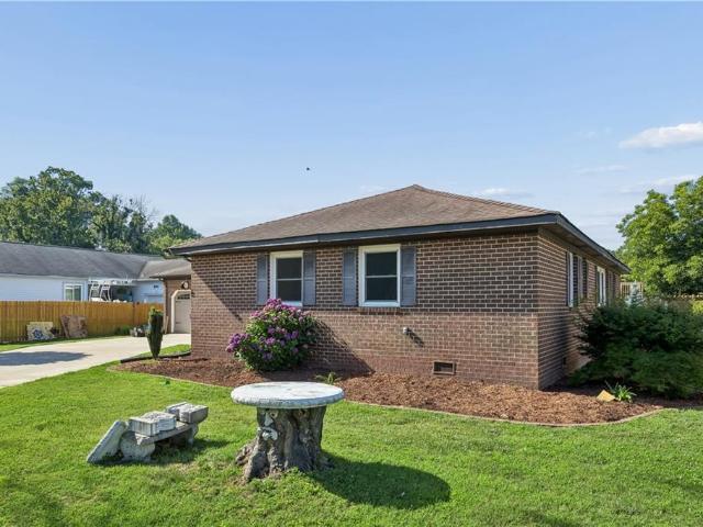 190 Salt Pond RD
