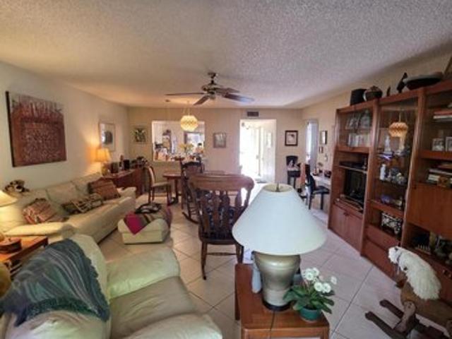 190 SE 7th St Unit 103, Deerfield Beach, FL 33441
