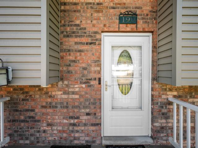 190 Suzanne Street