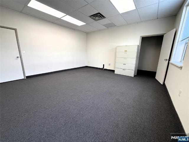190 Sylvan Avenue # D27