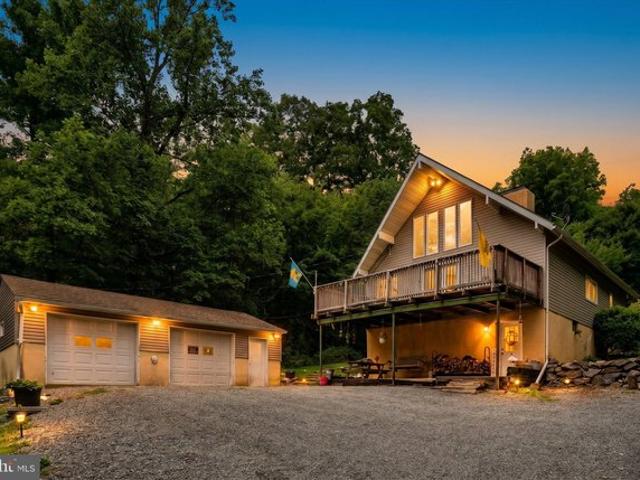190 Poplar Rd, Boyertown, PA 19512