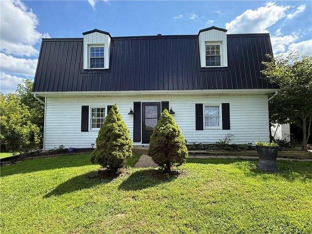 190 Pikes Peak Rd, Prosperity, PA 15329