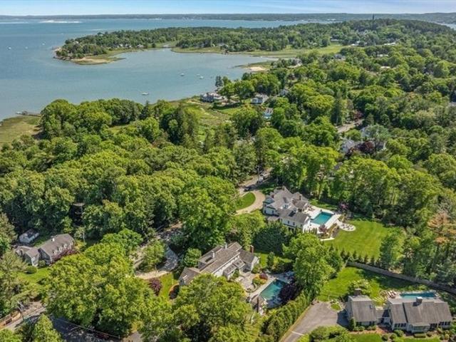 190 Washington St, Duxbury, MA 02332