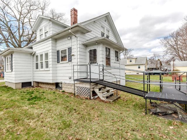 190 Wendell Rd, Warwick, RI 02888 | Compass
